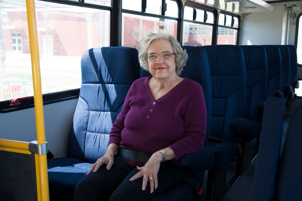 Older lady on bus – Easterseals Project Action